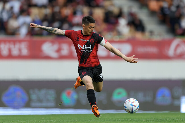 [오피셜] ‘2골 1도움’ 윌리안, K리그2 19R MVP...베스트 팀 ‘6-1 대승’ 경남