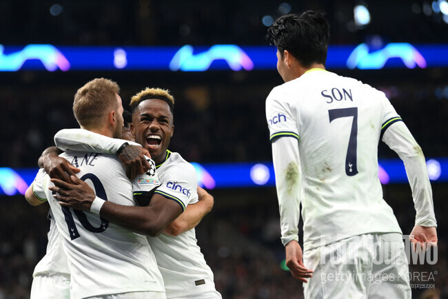 [ucl.review] 'SON 멀티골-케인 득점' 토트넘, 프랑크푸르트에 3-2 승...조 1위 등극