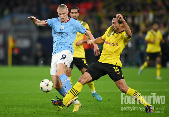 [ucl.review] ‘홀란드 침묵+마레즈 PK 실축’ 맨시티, 도르트문트와 0-0 무…조 1위 유지