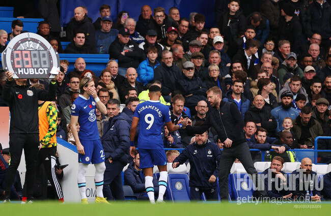 [epl.review] ‘마갈량이스 결승골’ 아스널, 첼시 1-0 제압...7G 무패+선두 탈환!