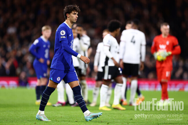 [epl.reivew] '펠릭스 데뷔전→퇴장' 첼시, 풀럼에 1-2 충격패...4G째 무승