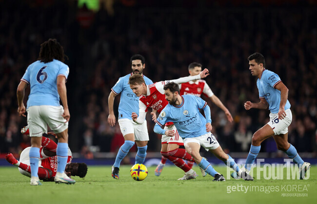 [epl.told] 36.4%: ‘펩시티 최저 점유율’에도 아스널에 완승→1위 등극
