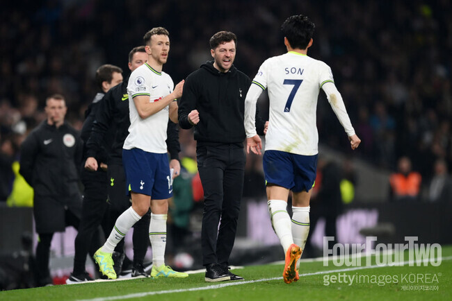 [epl.review] 토트넘 해결사는 역시 ‘손흥민’! 산초 골+래쉬포드 1G 1AS 맨유, 0-2 끌려가던 토트넘, 포로 원더골+손흥민 '9호골' 덕에 승점 1점 챙겼다