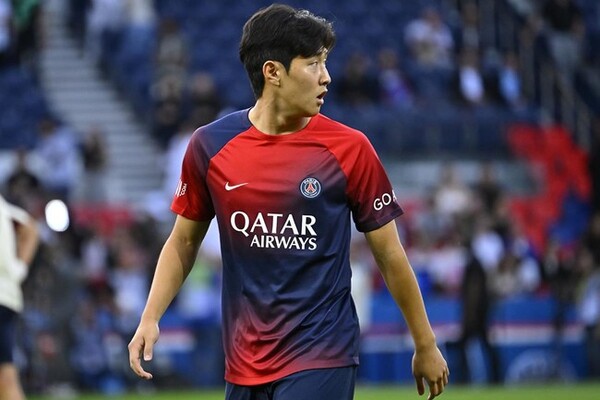 PSG 예상 베스트11 공개! 이강인, 공격형 MF 자리...우측 윙어→왼쪽 윙어→미드필더