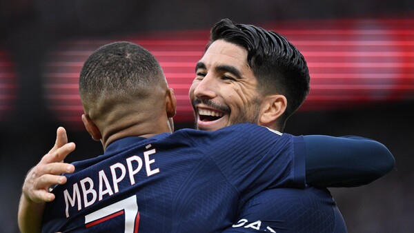 PSG에서 살아남는 법...MF로는 실패→풀백 변경 후 '1골 1AS' 최고의 활약