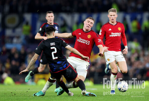 [ucl.review] 골칫거리들이 해냈다!...'매과이어 결승골+오나나 PK 선방' 맨유, 코펜하겐에 1-0 승→UCL 조별리그 첫 승