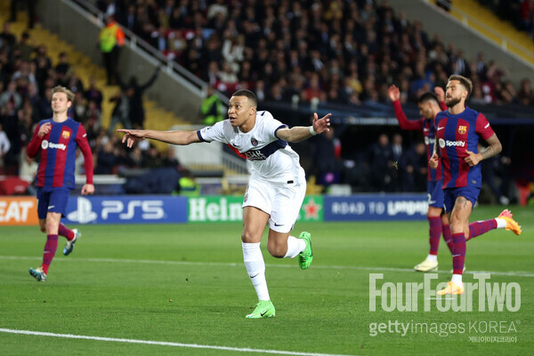 [ucl.told] ‘4강 격돌!’ PSGvsBVB, 치열했던 8강 혈투의 키워드는 ‘대역전극’