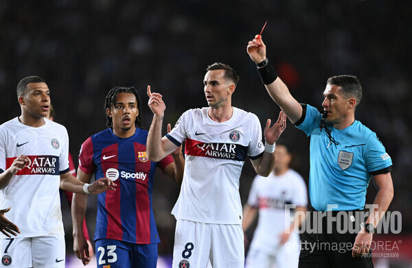 [ucl.told] 바르셀로나 상대로 '4-1 대역전승' PSG, 승부를 갈랐던 3가지 순간