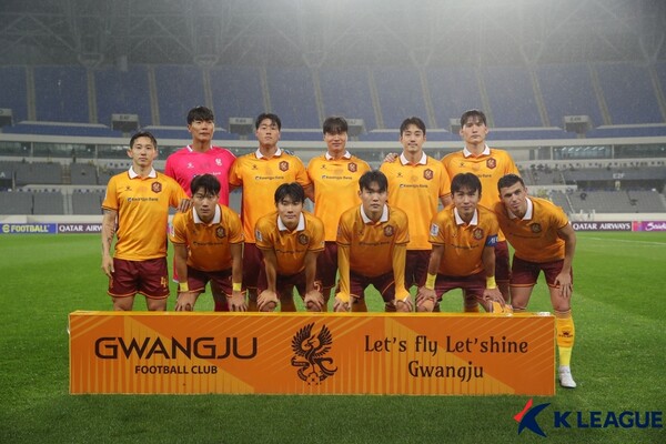 [acle.review] '아사니 멀티골' 광주, 용인 홈에서 조호르에 3-1 승리...우중혈투 속 ACLE 3연승!